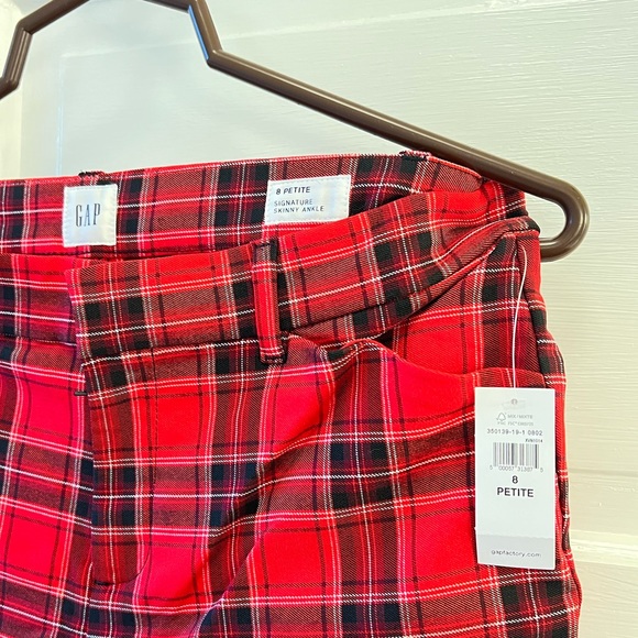 GAP Factory | Pants & Jumpsuits | Nwt Gap Red Plaid Cropped Pants ...